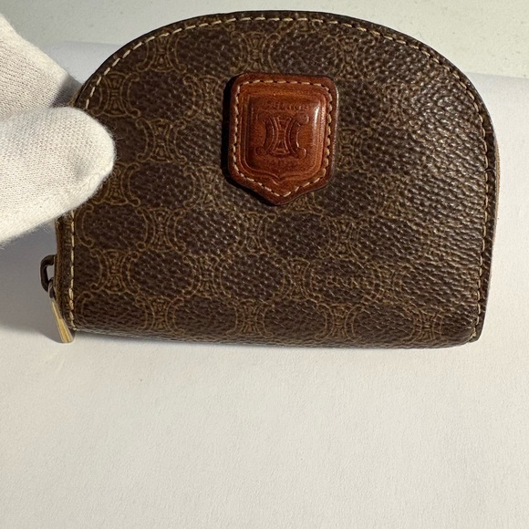 Celine | Bags | Auth Vintage Gold Celine Tan And Gold Zippered Coin ...